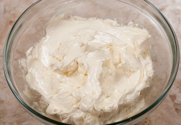 French Buttercream - Pastries Like a Pro