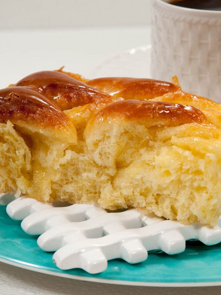Expert Baking & Pastry Recipes from Helen S. Fletcher - Pastries Like a Pro