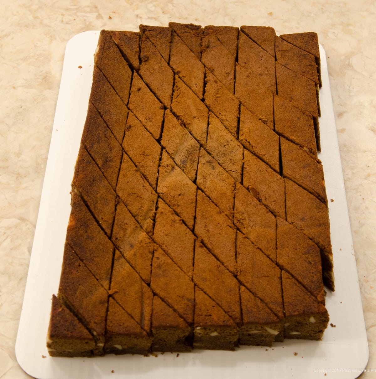 Honey Diamonds - A cookie? A small cake? - Pastries Like a Pro