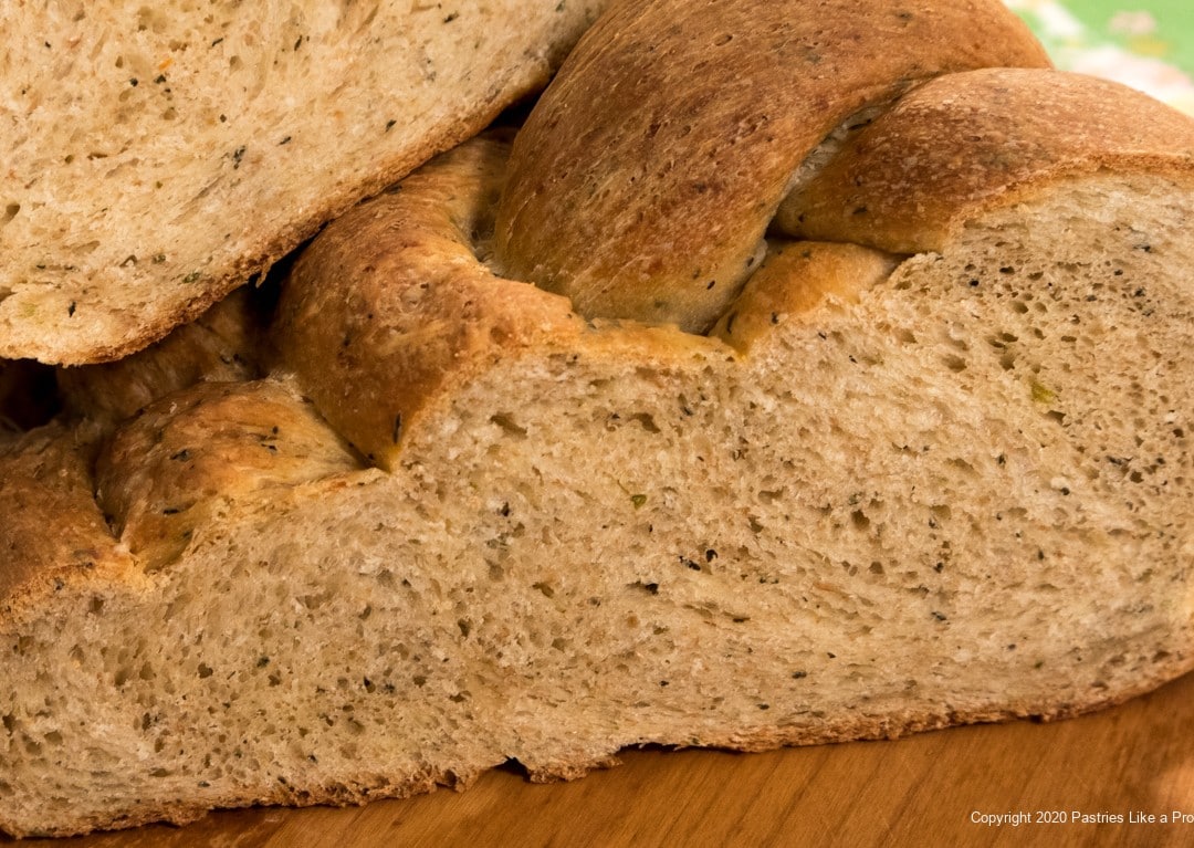 Herbed Cheese Bread - Pastries Like a Pro