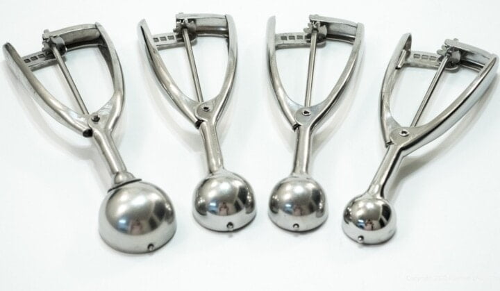 Numbers and Sizes of Disher/Scoopers - Pastries Like a Pro