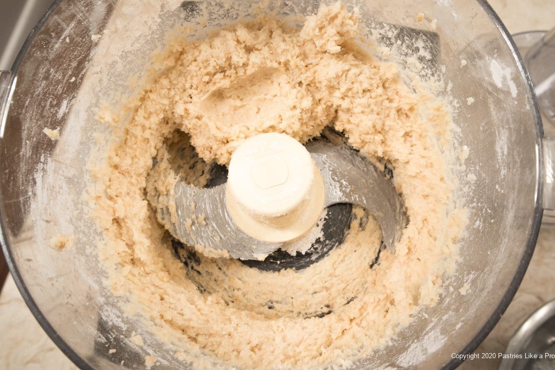 European Nut Roll with Three Fillings - Pastries Like a Pro