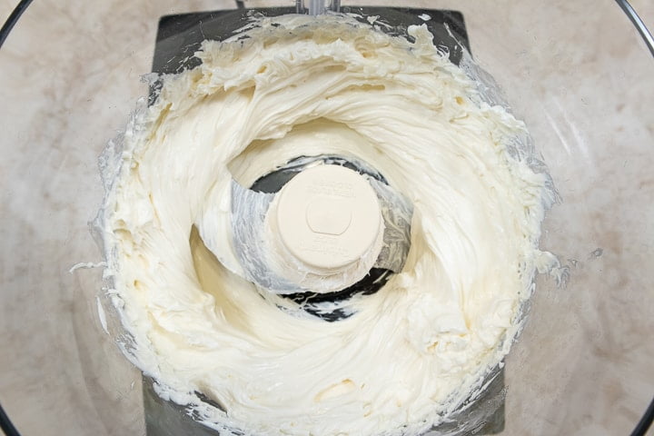 The Definitive Bailey's Cheesecake - Pastries Like a Pro