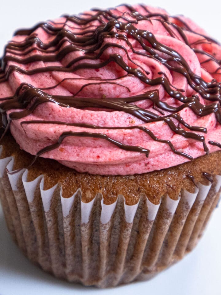 Expert Baking & Pastry Recipes from Helen S. Fletcher - Pastries Like a Pro